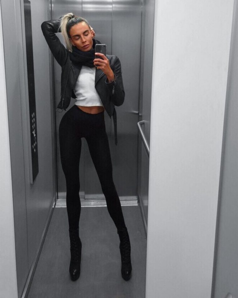 Swedish Model Ia Östergren Shows Off Her 40 Inch Legs 2023